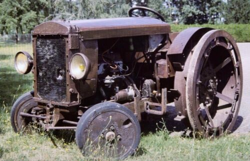 Musée du Tracteur, Tracteurs de collections, mécaniques anciennes - Edel